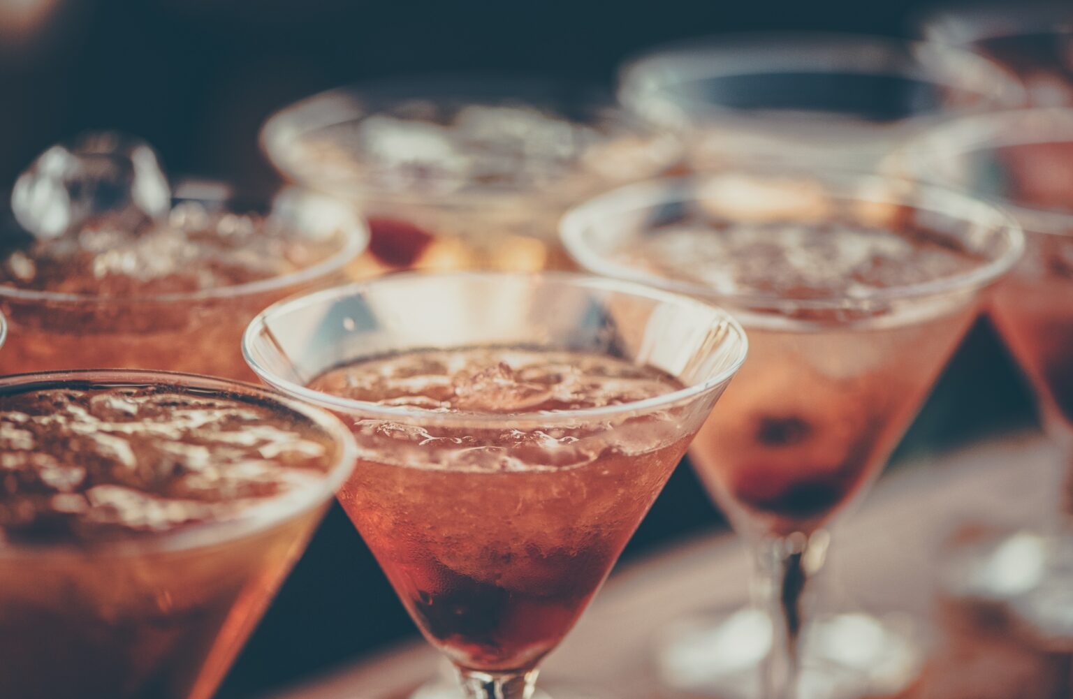 Cocktail and Drink Services – SWISH SOIREES
